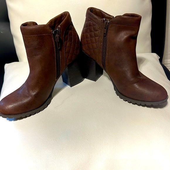 Indigo | Shoes | Brand New Indigo Rd Ankle Boots | Poshmark